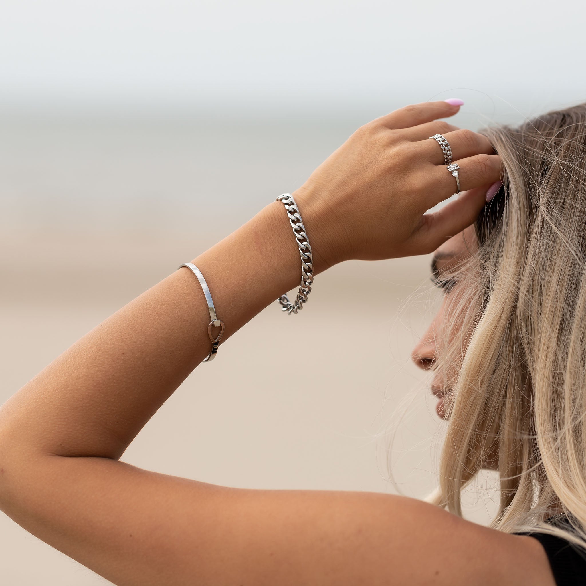 My letter ring silver – DUCETT